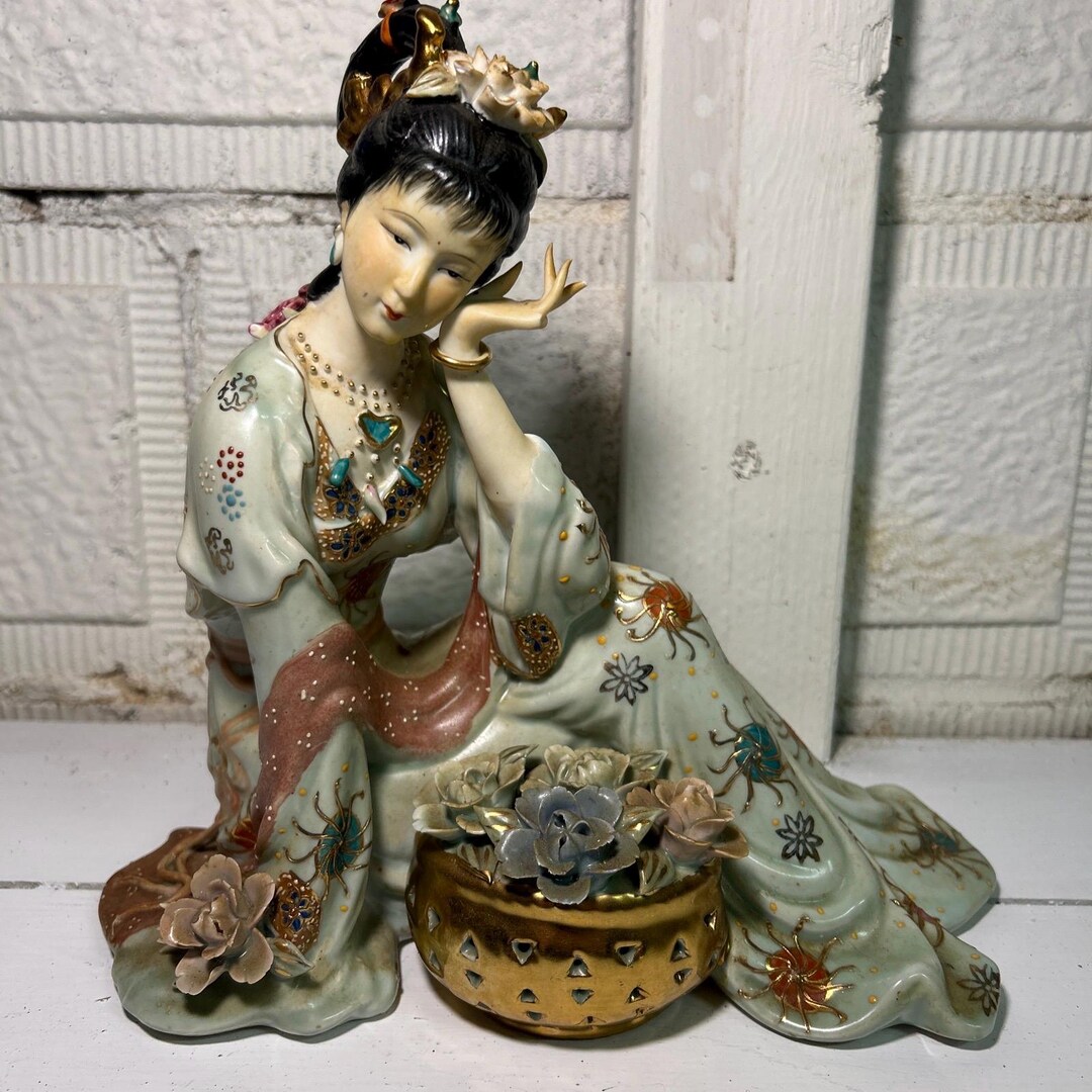 Vintage Porcelain Asian Geisha Girl Large Figurine Statue Green Gold - Etsy