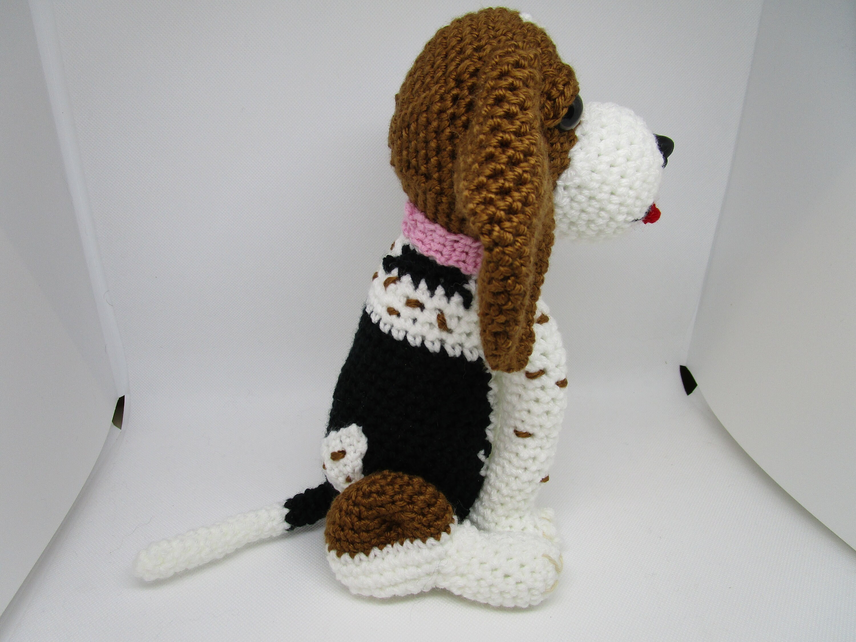 Custom Beagle Crochet Dog Made to Look Like Owner's | Etsy