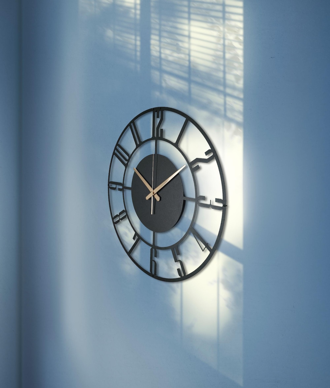 Basic Design Large Wall Clock, Handmade Metal Wall Clock, Unique Circle ...