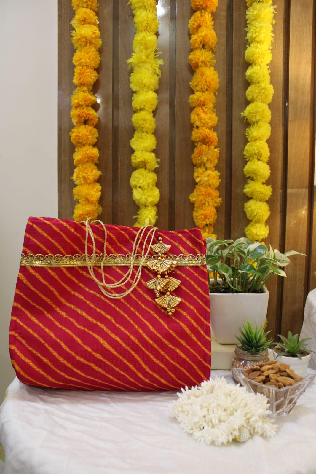 Bulk Wedding Favors Hamper Bags Traditional Indian Wedding Favors South ...