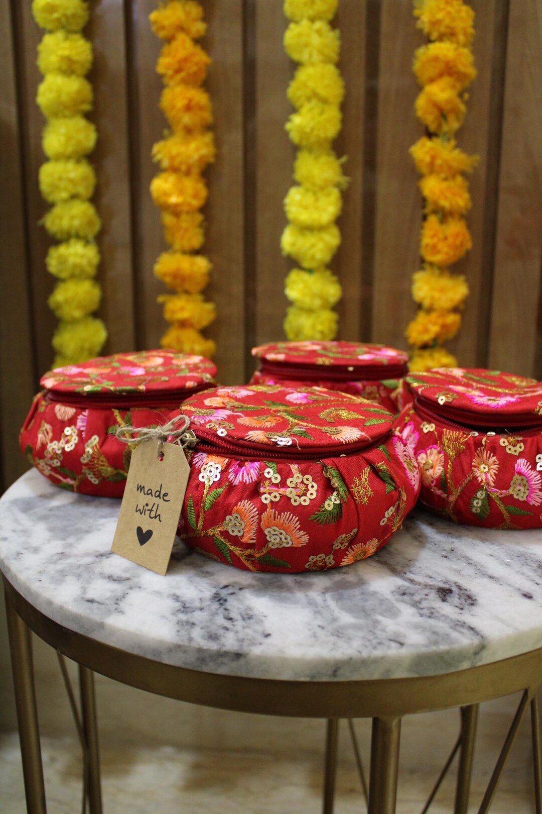 Matki Wedding Favours Giveaways Round Nikkah Pouches Set of 10 ...