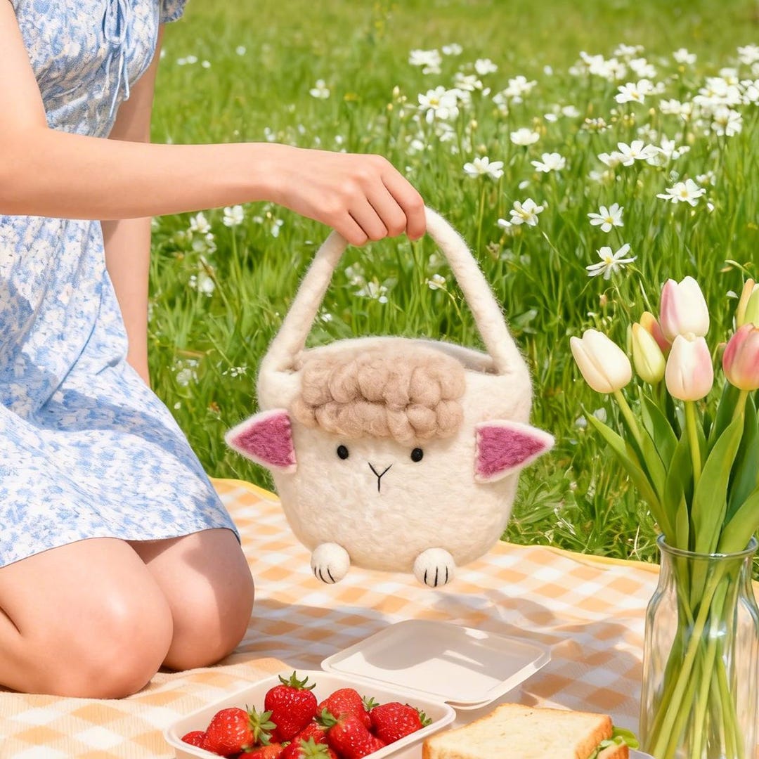 Handmade Wool Felt Little Sheep Bag. Needle-felted Crossbody Mini Purse ...