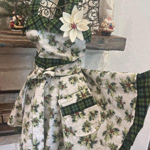 Holly Berry Apron - Etsy