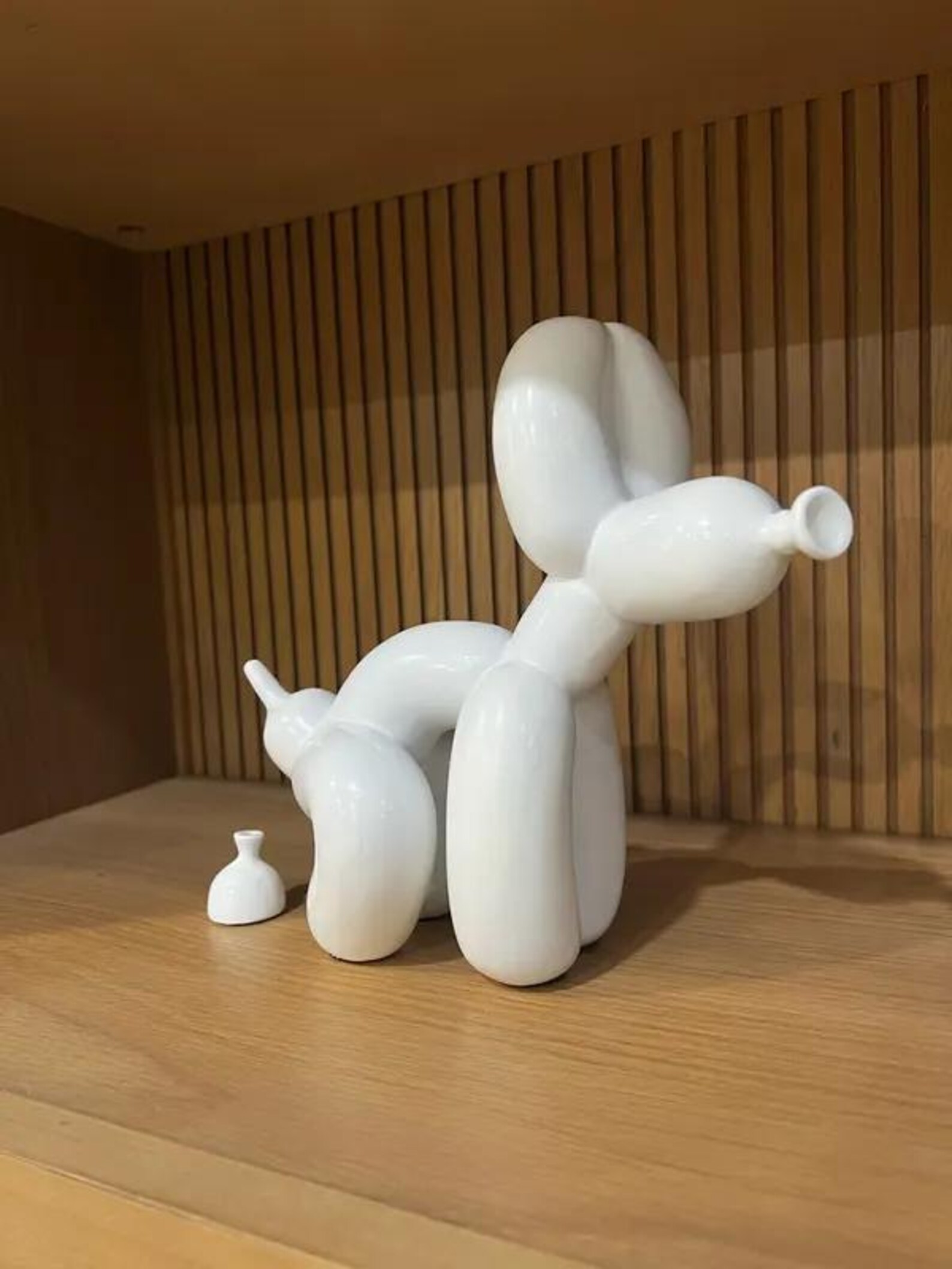 Balloon Dog Statue Pooping Dog Poop Sculpture Animal Figurines Home ...