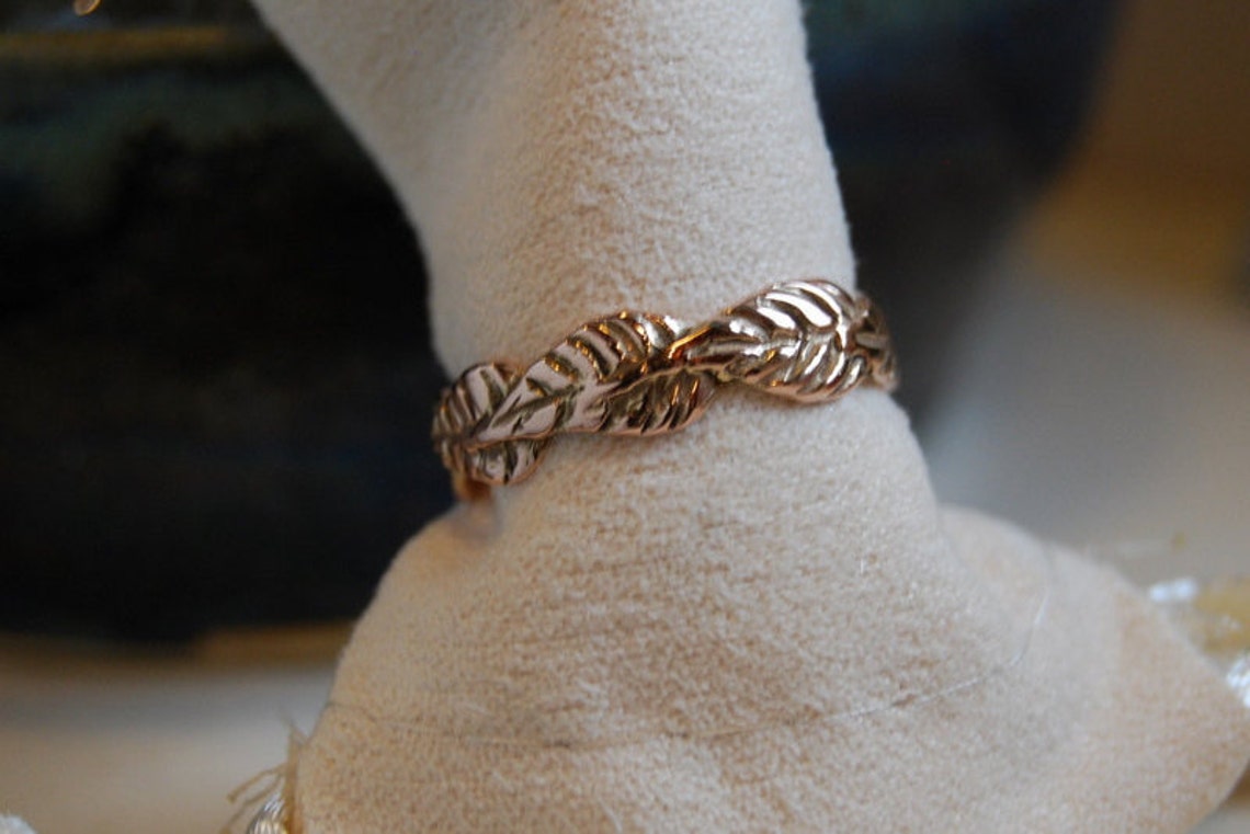 Leaf Pattern Band / 5mm 14K Gold Band / Women's Leaf Band | Etsy