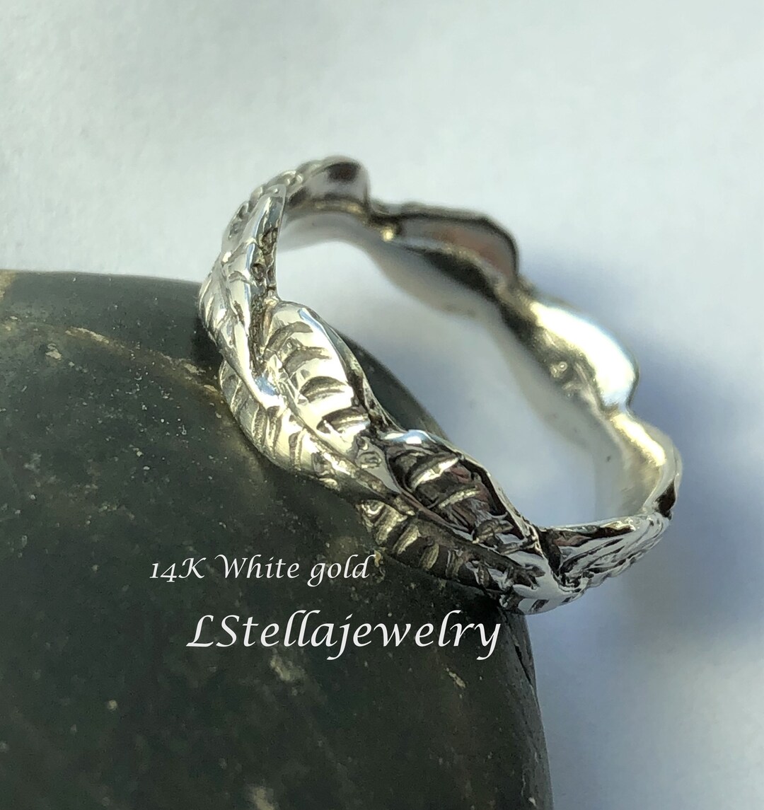 Leaf Pattern Band / 5mm 14K Gold Band / Women's Leaf Band - Etsy