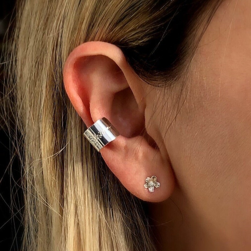 Conch Earring - Etsy