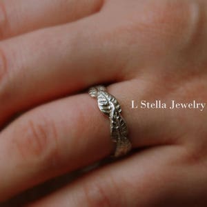 Leaf Pattern Band / 5mm 14K Gold Band / Women's Leaf Band / Man's Gold ...