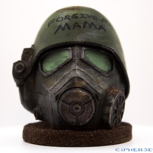 3d Printed Hand Painted 1/4 Scale Miniature Fallout New Vegas Helmet ...