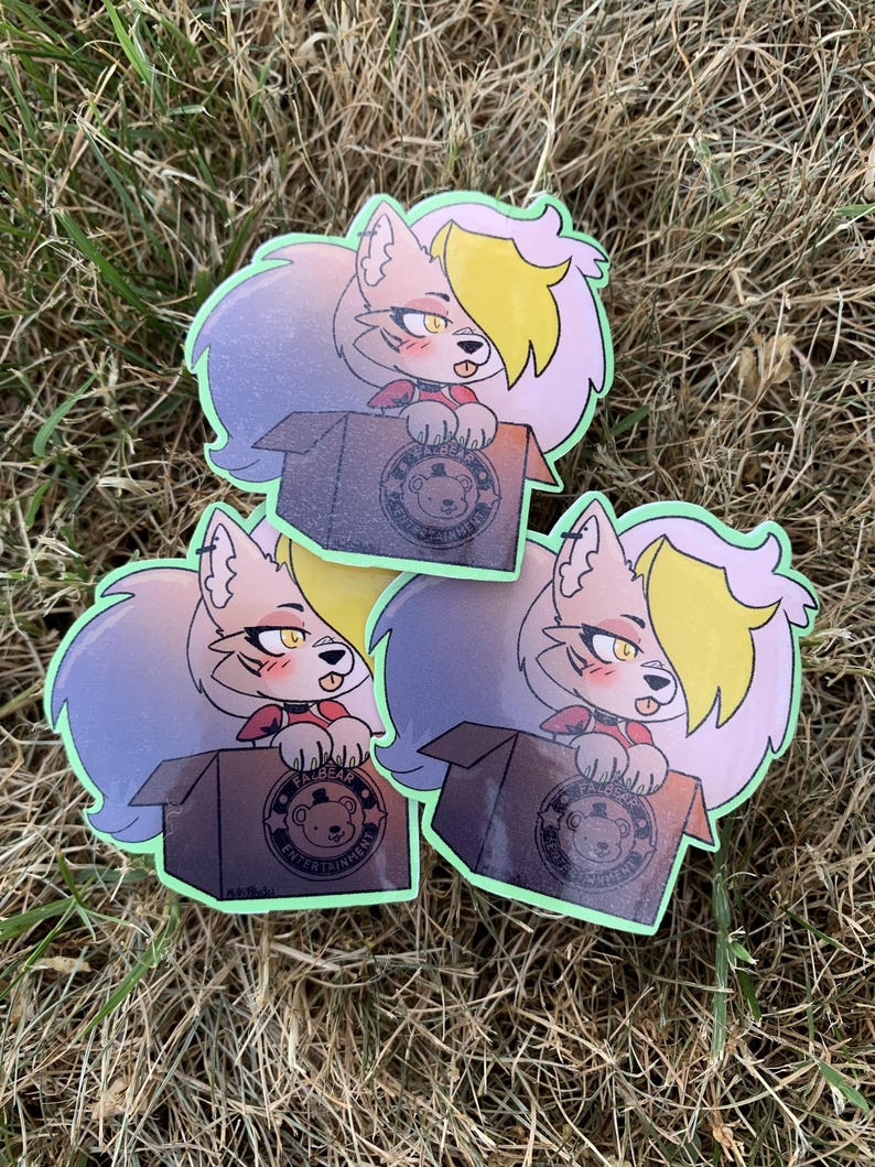 Five Nights at Freddy's | Sticker | Roxanne Wolf | Holographic Sticker ...