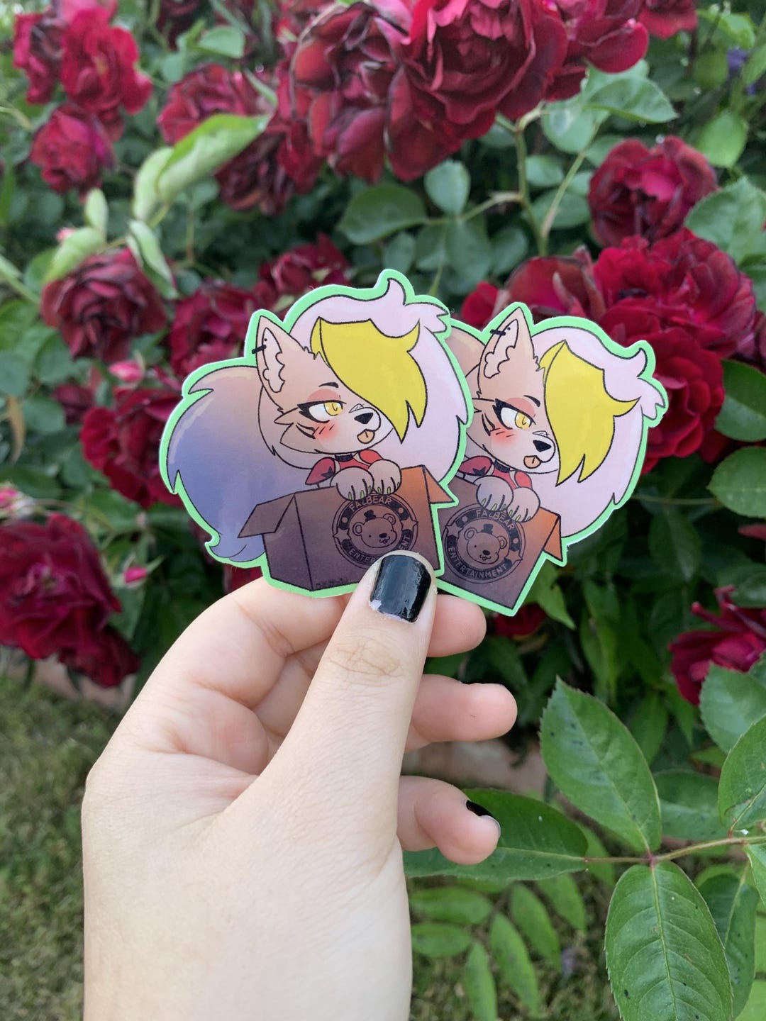 Five Nights at Freddy's | Sticker | Roxanne Wolf | Holographic Sticker ...
