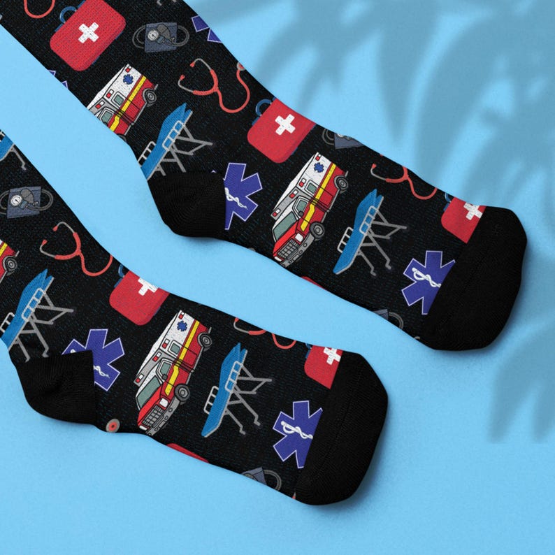 Paramedic Gift, EMT Socks, Stocking Stuffer for Coworker, Doctor Crew ...