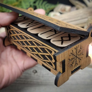 Oak Rune Set in Wooden Box, Elder Futhark Fortune Telling Divination ...