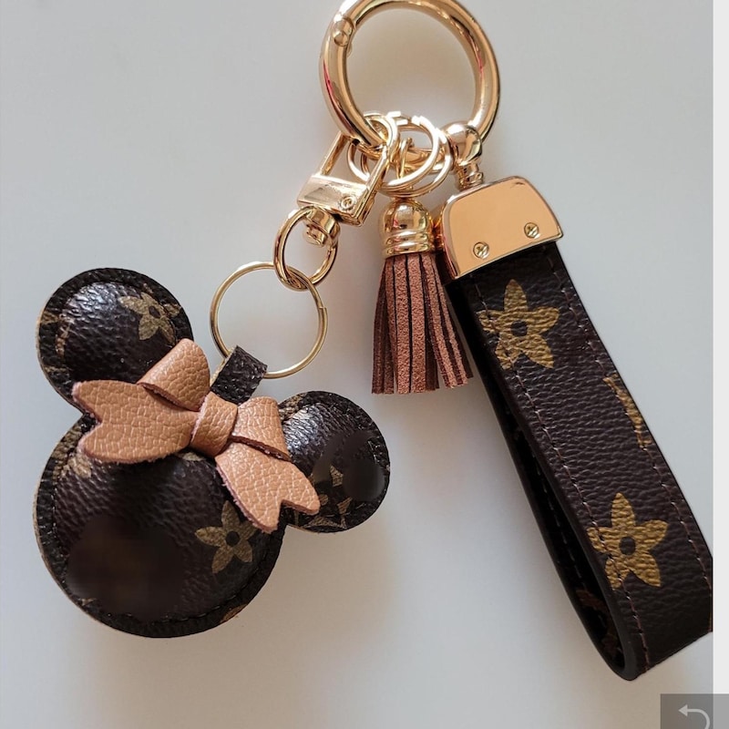 Minnie Keychain - Etsy