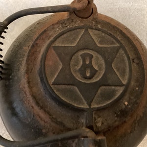 Antique 1800s Small No. 8 Star Cast Iron Kettle Bird Mouth Spout Swivel Lid - Etsy