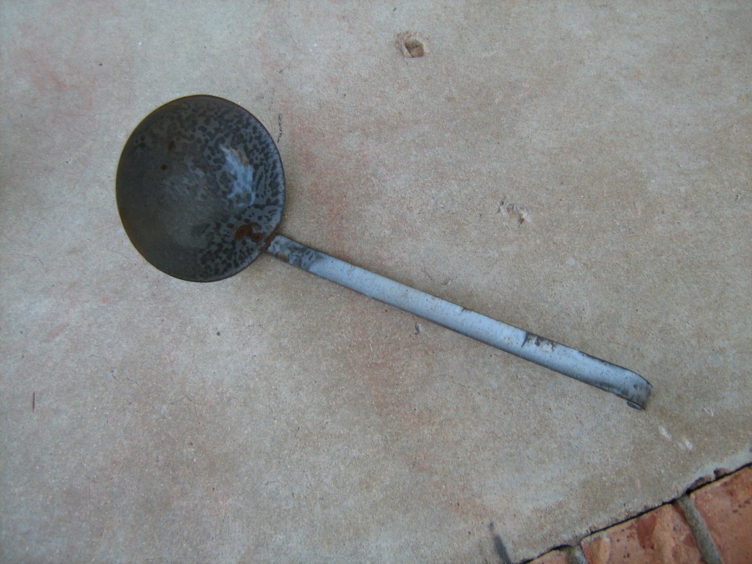 Vintage Old Grey Swirl Enamel / Granite Ware Round Dipper - Etsy