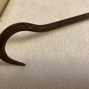 Barn Find Vintage Wood Handle Extra Long Primitive Hay Hook 22” Long. H ...