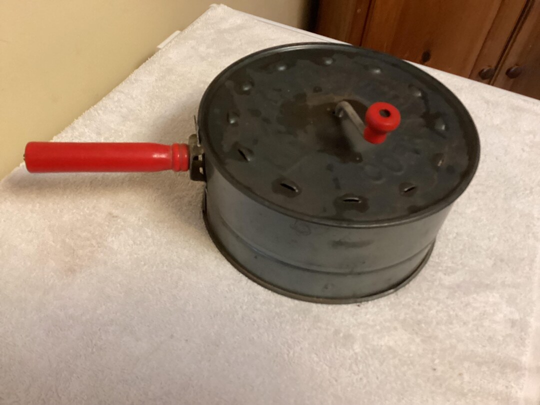 Vintage Stove Top E-Z Pop Corn Popper Red Wood Handle and Stir Knob - Etsy