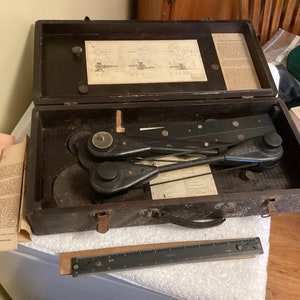 Vintage WW 11 U.S. Navy Aircraft Protractor in Original Wood Box With ...