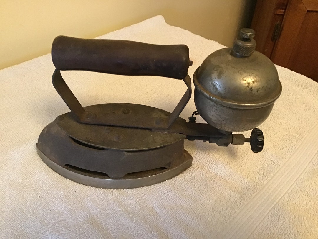 Antique 1920s Gas/ Kerosene Clothes Iron L-2 - Etsy