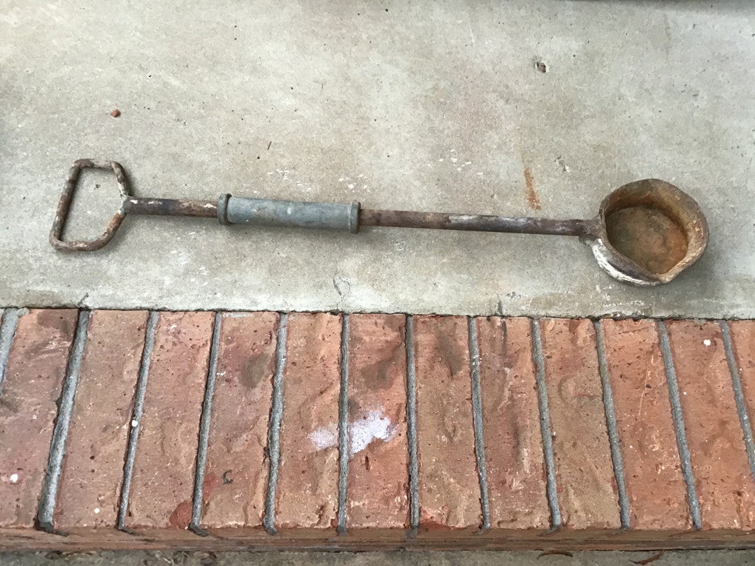 Vintage Blacksmith Made Cast Iron Double Spotted Slip Handle Melt ...