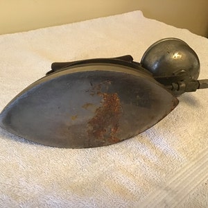 Antique 1920s Gas/ Kerosene Clothes Iron L-2 - Etsy