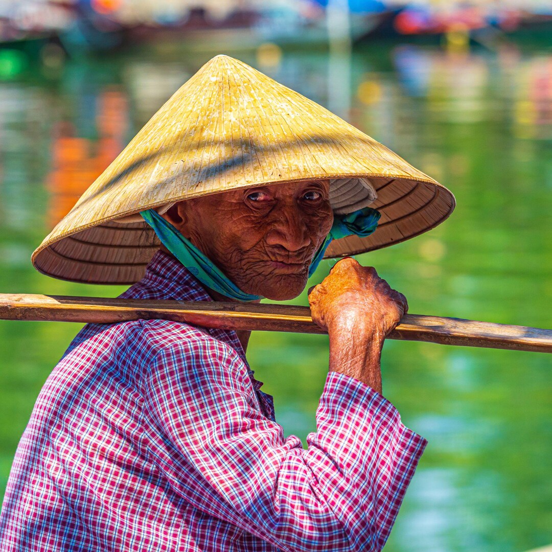 Old Vietnamese Lady Portrait Photo Download, Traditional Costume ...