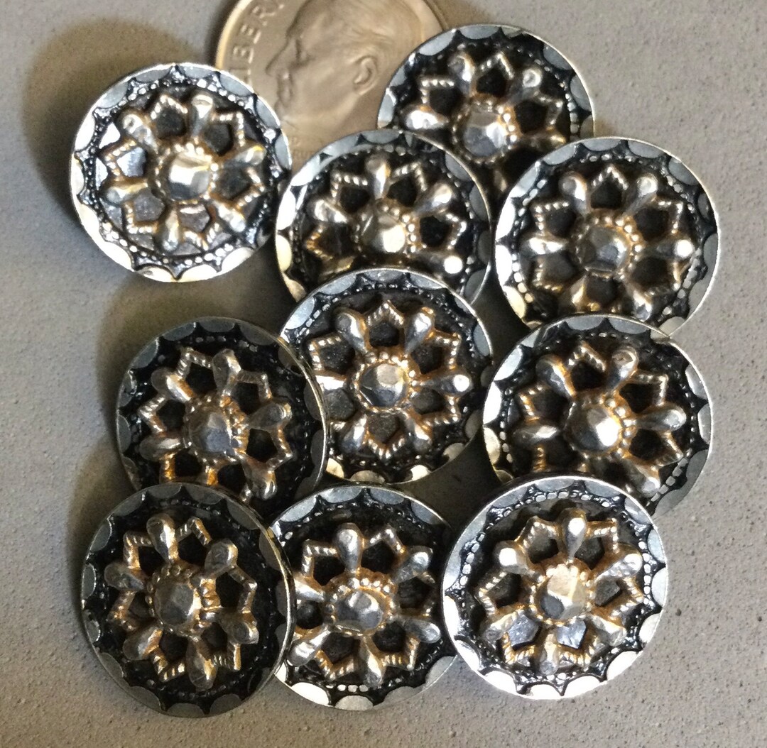 10 PEWTER BUTTONS, ANTIQUE - Etsy
