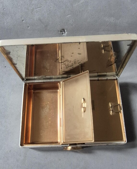 1940's ELGIN AMERICAN COMPACT Vanity Case - Gem