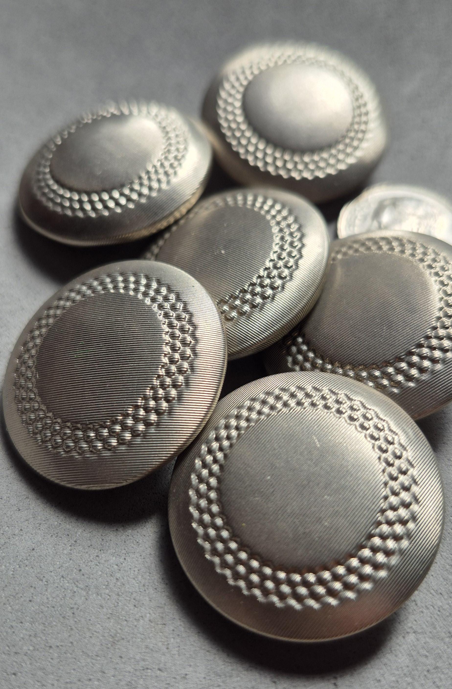6 MATTE SILVER BUTTONS, Vintage - Etsy