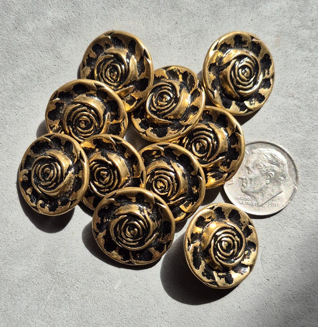 10 GOLD BUTTONS, VINTAGE - Etsy