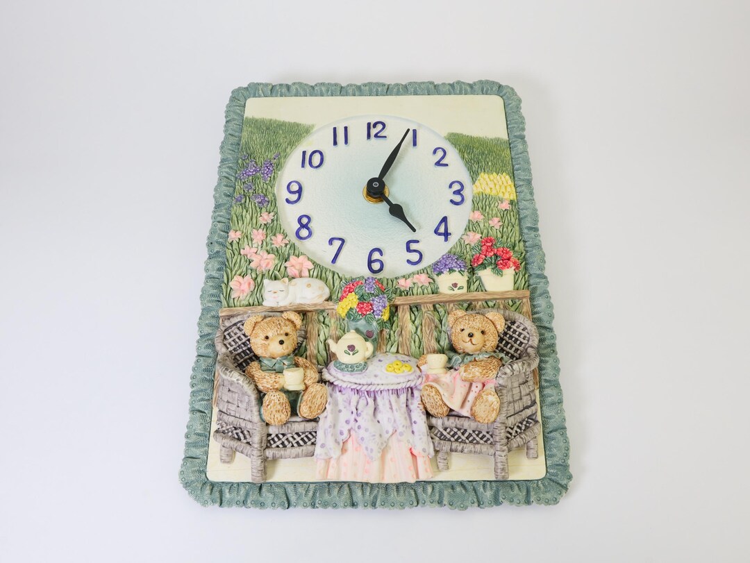 Vintage Elby Gifts Teddy Bear Wall Clock, Hand Painted Tea Party Resin ...