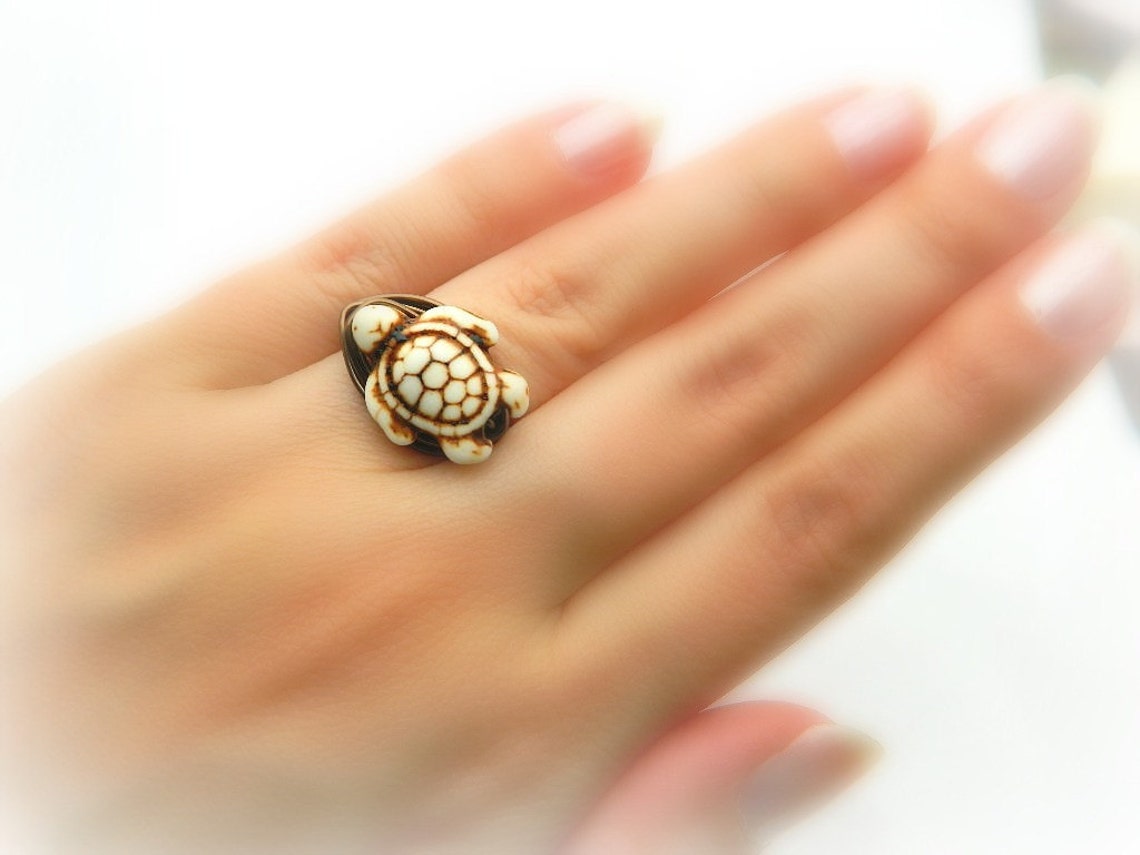 White Turtle Ring. to Order. White Turquoise Wire Wrapped | Etsy