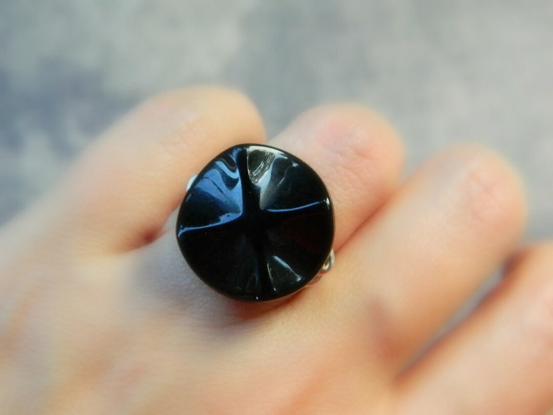 Black Ring - to Order - Black Wavy - Elegant Rings, Big Stone, Circle ...