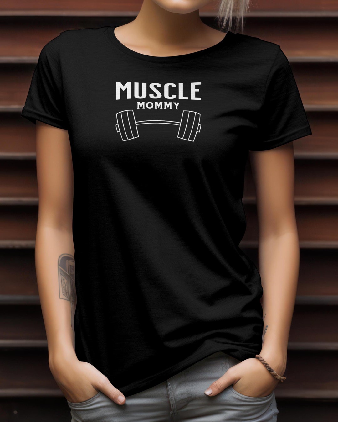 Muscle Mommy Comfort Colors Short Sleeve Tee, Workout T-shirt, Gym ...