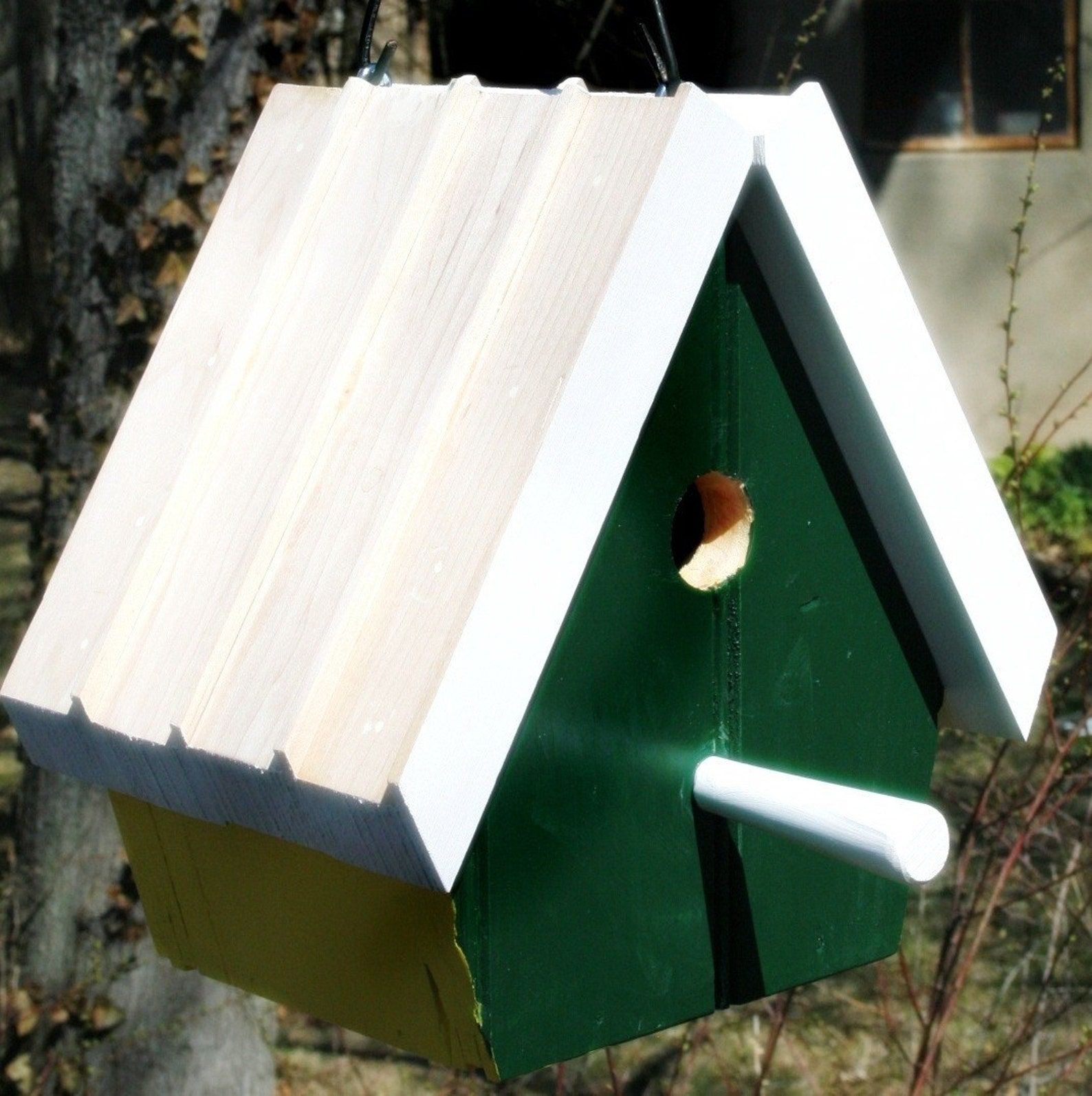 Upcycled Reclaimed Bird House Nest Box for Bluebird Chickadee Nuthatch ...