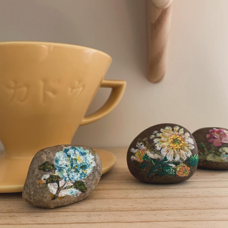 Hand Painted Pebble - Etsy