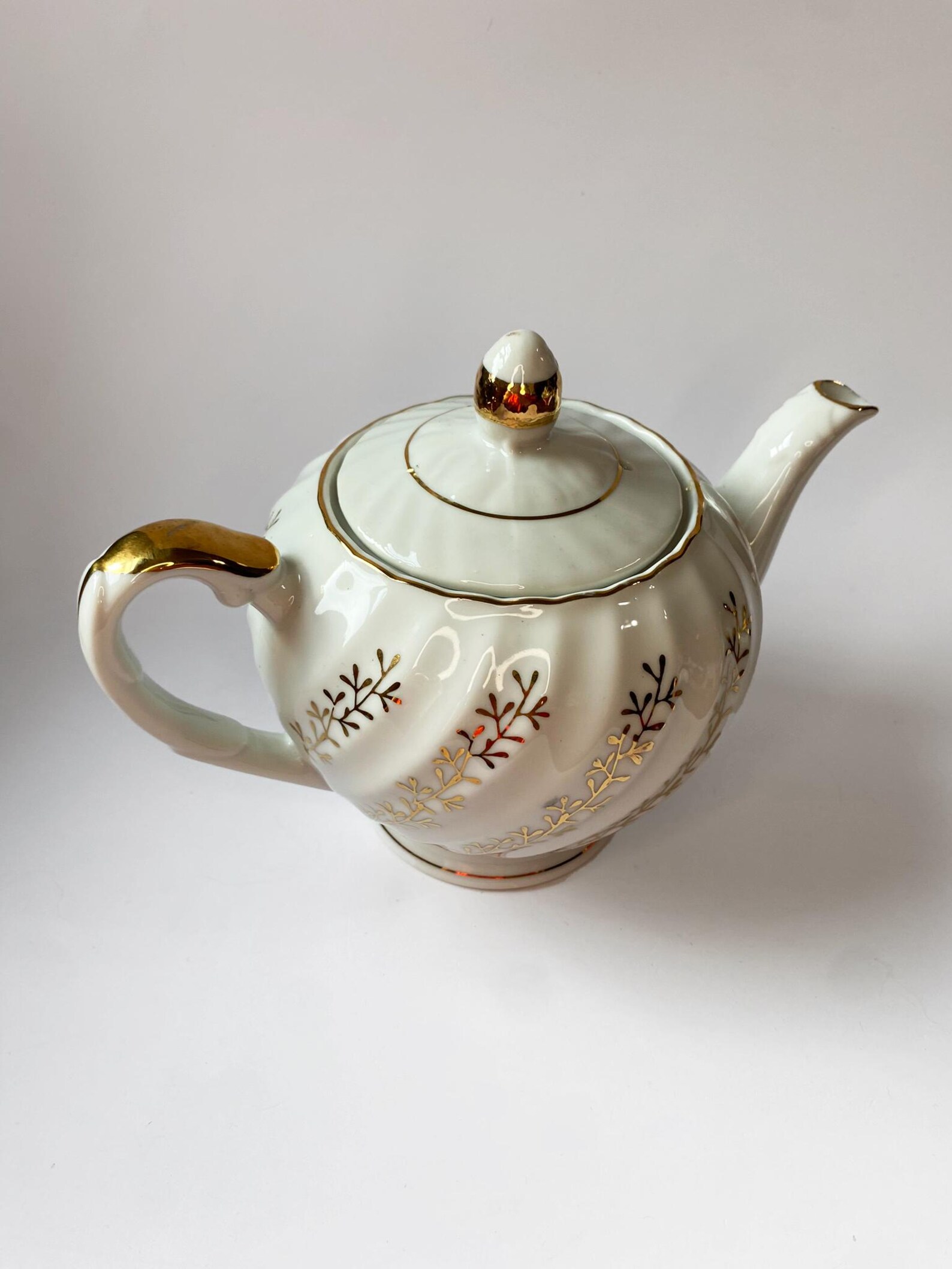 Vintage White and Gold Detailed Porcelain Teapot Made in Japan - Etsy