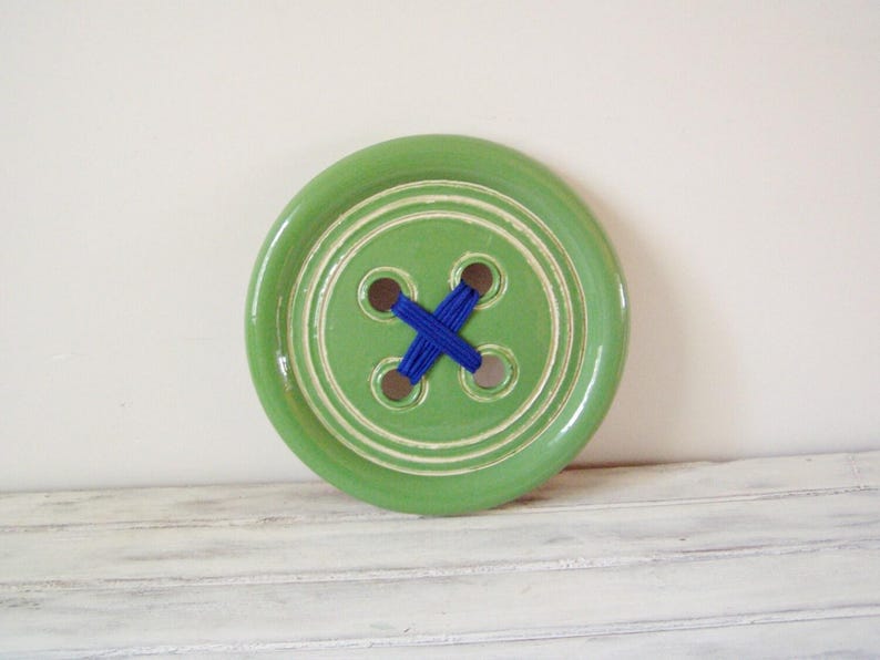 Green Button Sculpture, Wall Sculpture Emerald Green Button ...