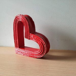 Red Heart Sculpture, Bright Red, Ceramic Heart Outline Sculpture ...