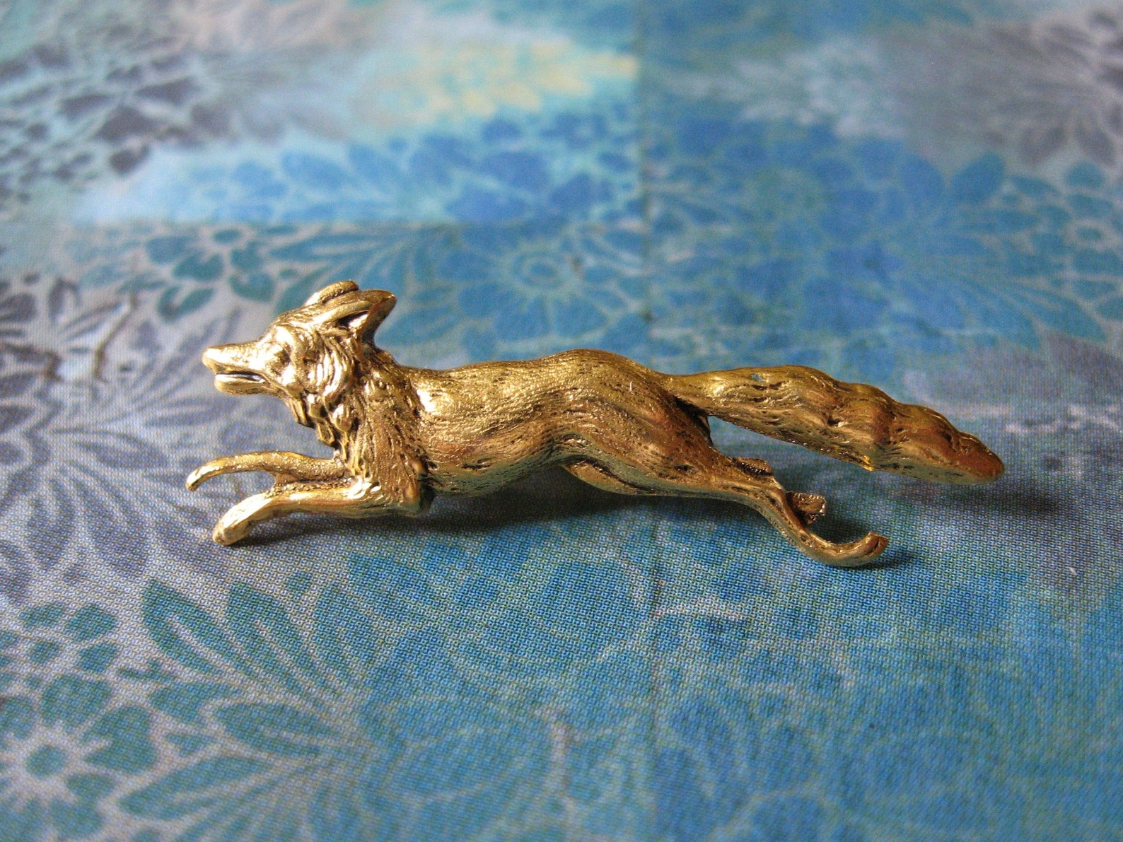 Run Fox Run Antiqued Gold Plated Fox Brooch Lapel Pin or - Etsy