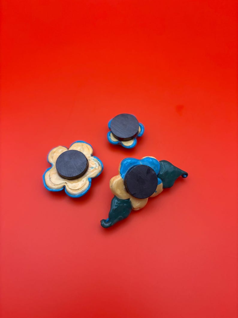 Flower Magnets (sets of 3) - Etsy