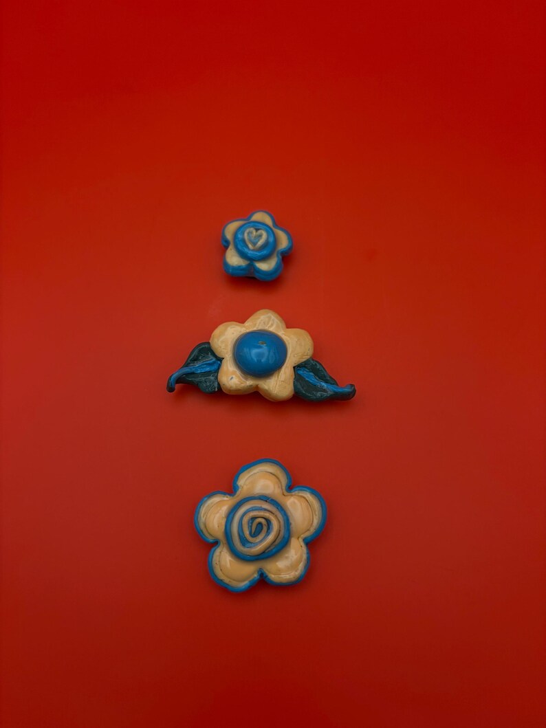 Flower Magnets (sets of 3) - Etsy