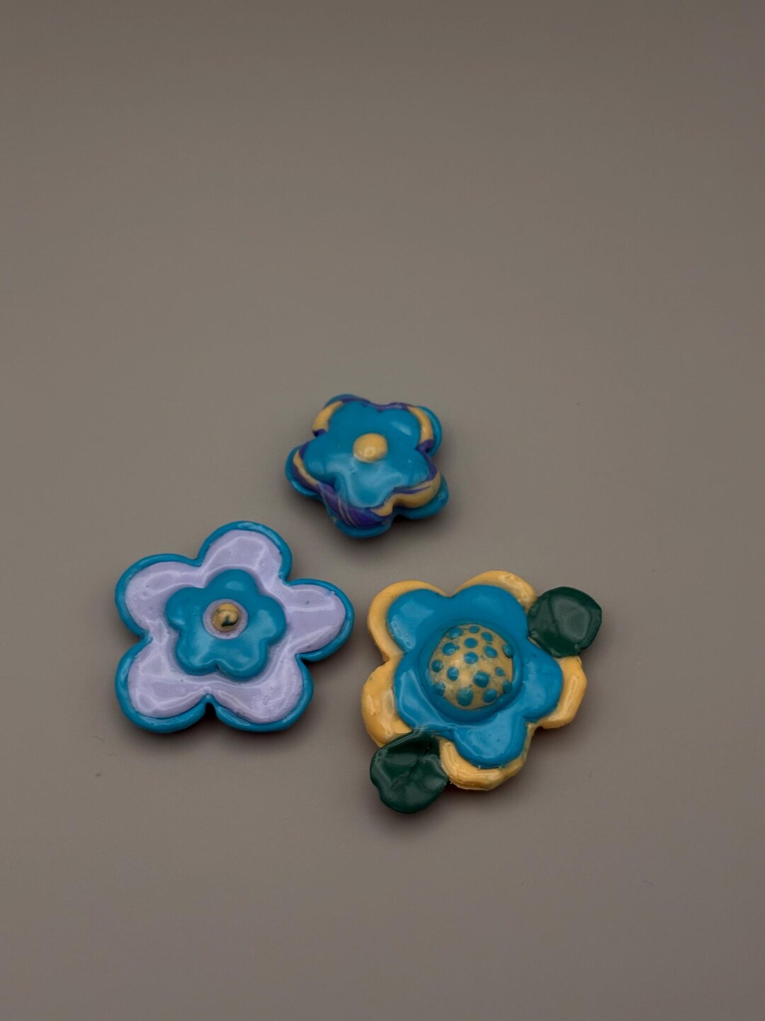 Flower Magnets (sets of 3) - Etsy