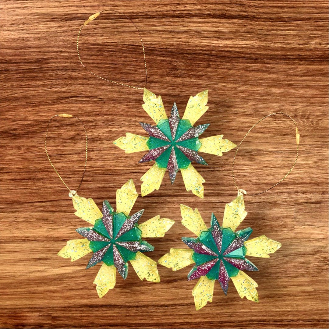 Glittering Resin Christmas Big Chunky Snowflakes Hanging Ornaments ...