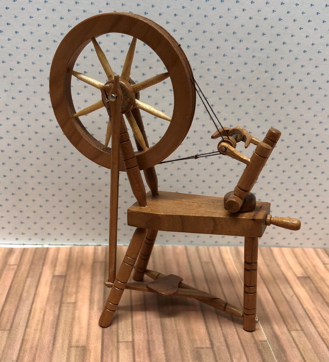 Miniature, One Inch Scale, Spinning Wheel - Etsy UK