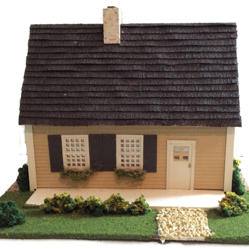 Quarter Scale - Etsy