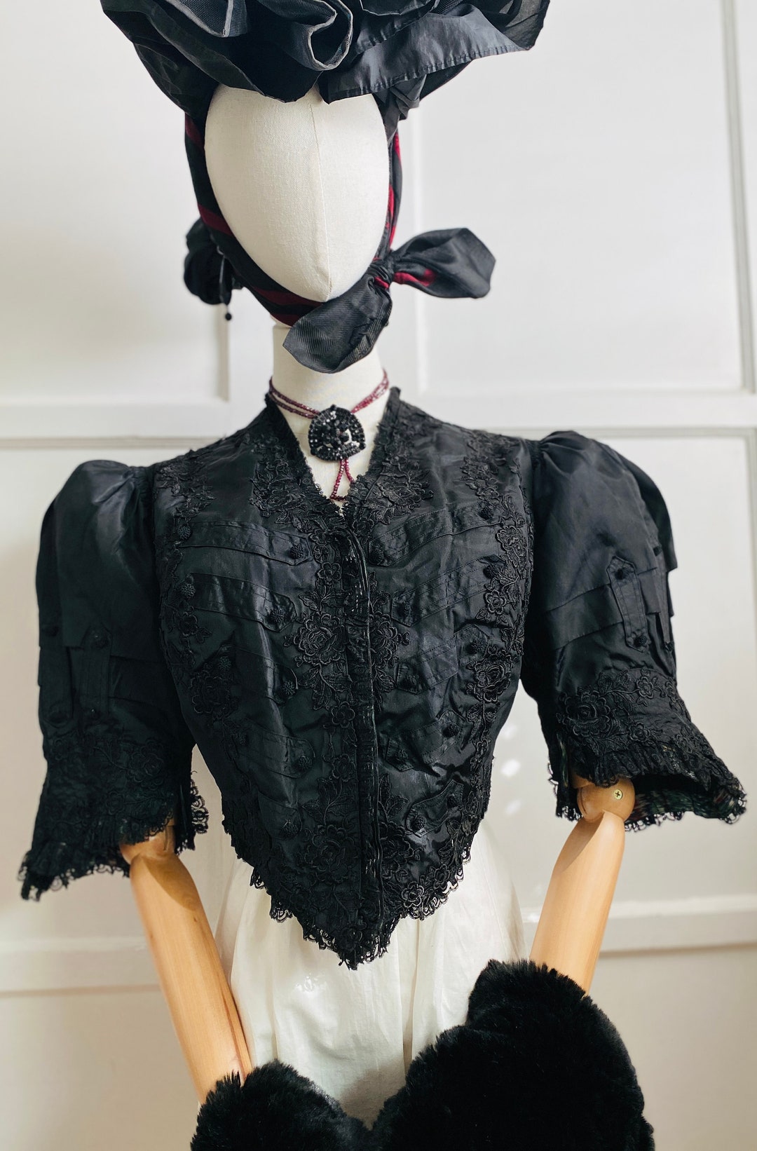 Rare Victorian Mourning Coat Large Size Beautiful Detail - Etsy