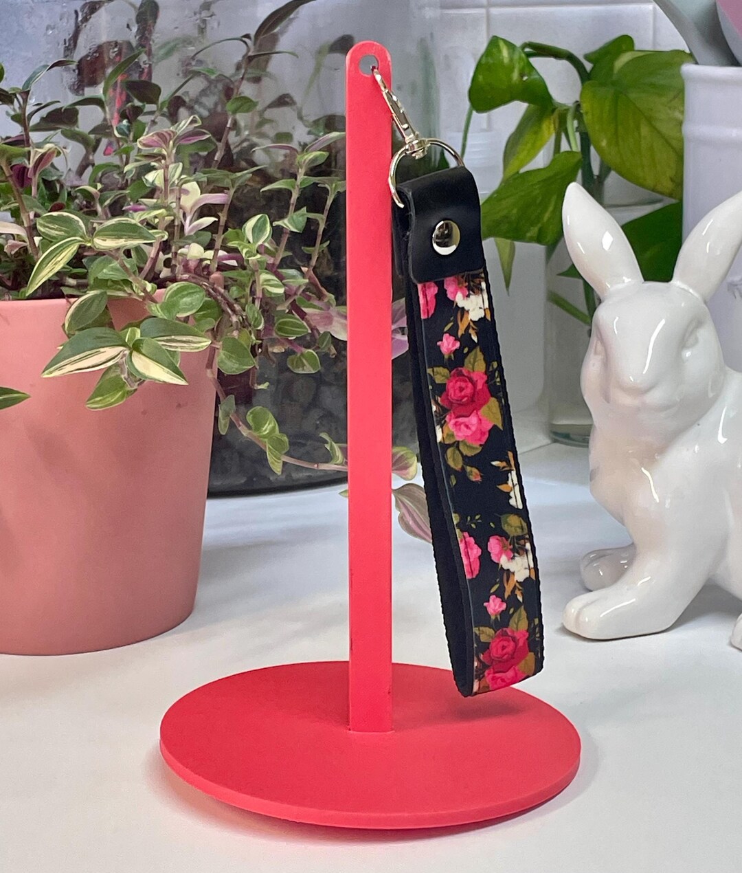 Light Weight, Portable Yarn & Crochet Thread Holder for Crafts on the ...