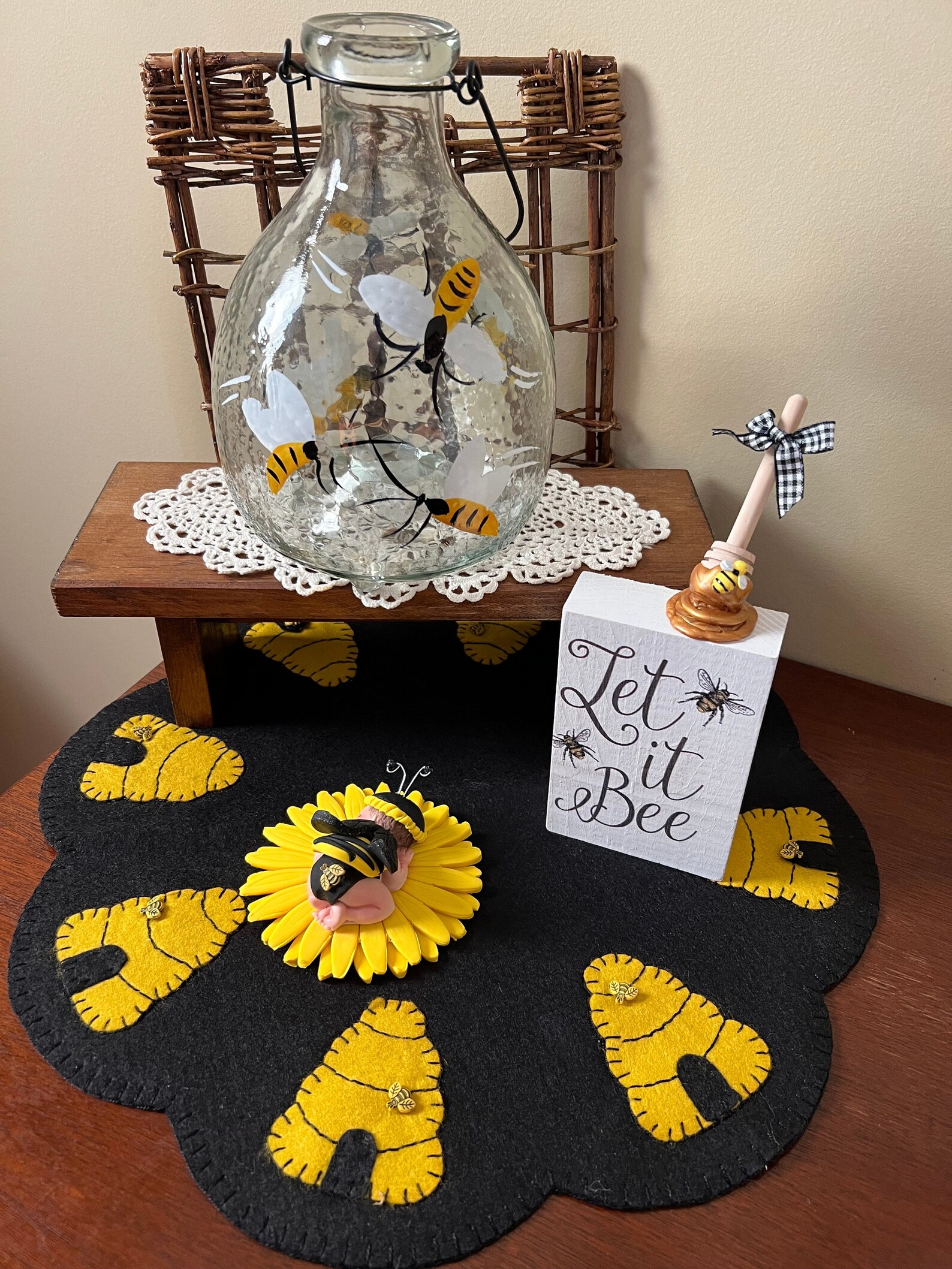 Bumble Bee Gender Reveal Cake Topper Bumble Bee Baby Shower - Etsy